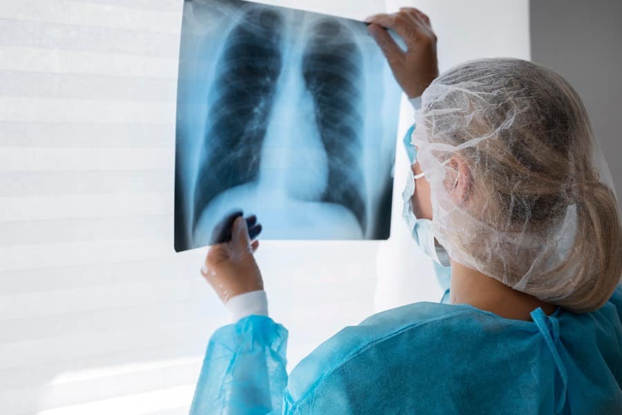 X-Rays: The Benefits, Side Effects, and Safety Measures